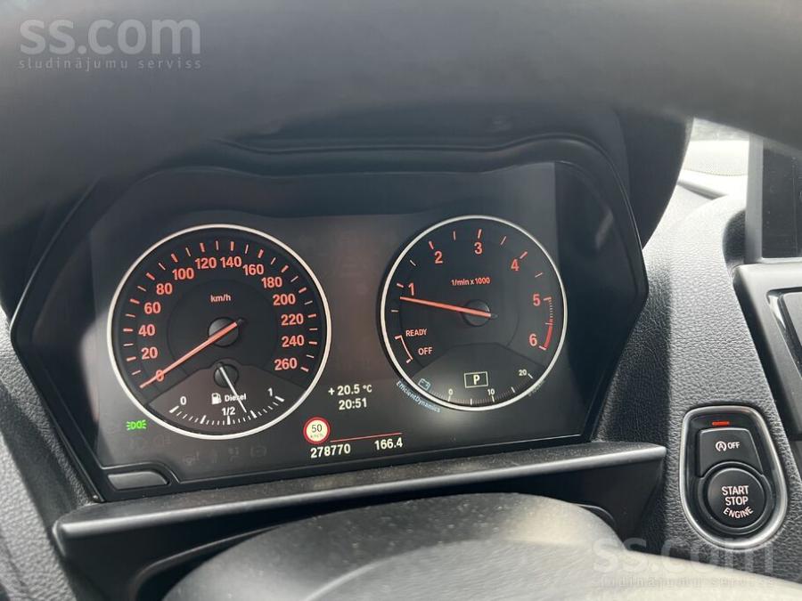Black BMW 120 2012 in Riga, with an engine capacity of 2.00 L and mileage of 279 thousand km for 8200 €, photo 18 on AUTOMOTO.COM.LV