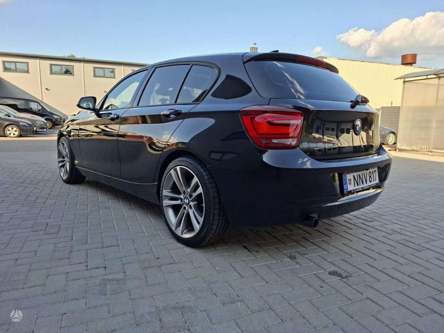 Black BMW 120 2012 in Vilnius, with an engine capacity of 2.00 L and mileage of 291 thousand km for 7800 €, photo 6 on AUTOMOTO.COM.LV