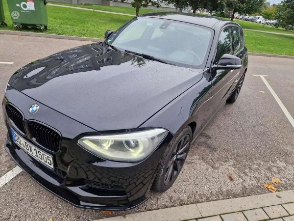 БМВ 120 2012 в Каунас на AUTOMOTO.COM.LV Черный БМВ 120 2012 в Каунас, объемом двигателя 2.00 л и пробегом 306 тыс. км за 7250 €, фото 10 на AUTOMOTO.COM.LV