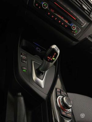 Black BMW 120 2012 in Marijampole, with an engine capacity of 2.00 L and mileage of 192 thousand km for 6900 €, photo 4 on AUTOMOTO.COM.LV