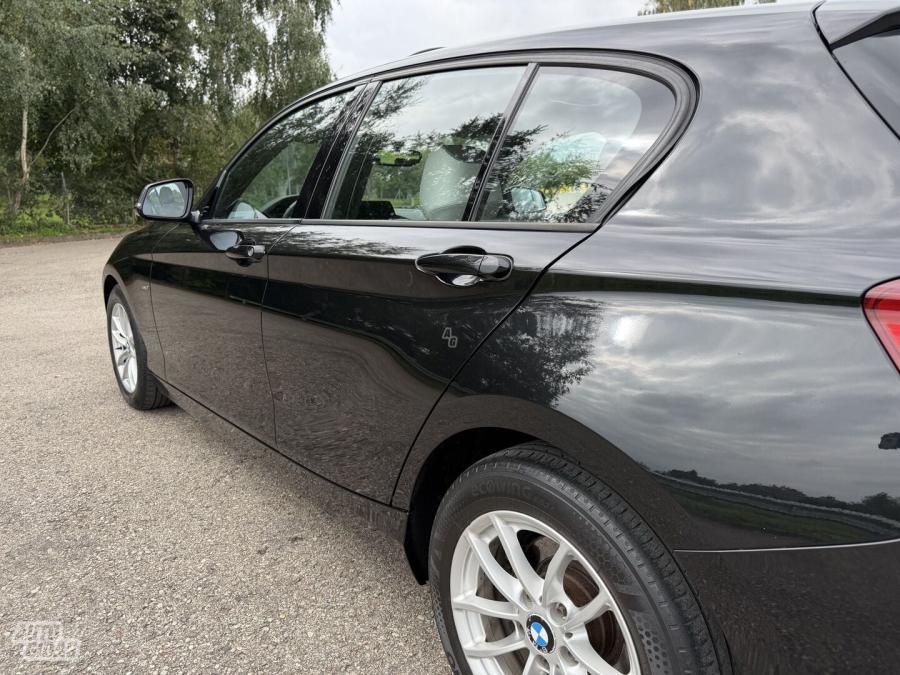 Black BMW 120 2012 in Kaisiadorys, with an engine capacity of 2.00 L and mileage of 243 thousand km for 6850 €, photo 13 on AUTOMOTO.COM.LV