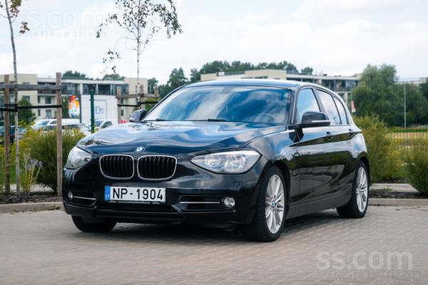 BMW 120 2012 Rīga vietnē Melns BMW 120 2012 Rīga, ar dzinēja tilpumu 2.00 L un nobraukumu 268 tūkst. km par 7290 €, foto 4 vietnē AUTOMOTO.COM.LV