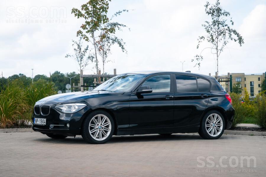 Melns BMW 120 2012 Rīga, ar dzinēja tilpumu 2.00 L un nobraukumu 268 tūkst. km par 7290 €, foto 5 vietnē AUTOMOTO.COM.LV
