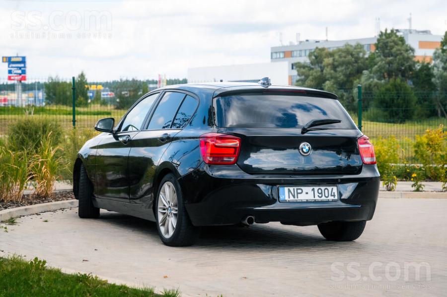Melns BMW 120 2012 Rīga, ar dzinēja tilpumu 2.00 L un nobraukumu 268 tūkst. km par 7290 €, foto 8 vietnē AUTOMOTO.COM.LV