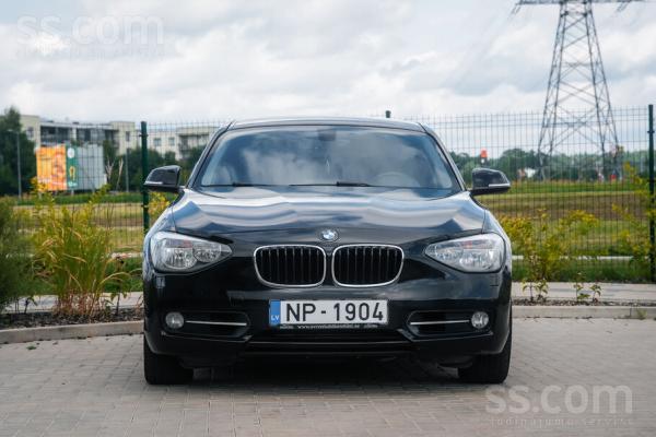 Melns BMW 120 2012 Rīga, ar dzinēja tilpumu 2.00 L un nobraukumu 268 tūkst. km par 6690 €, foto 3 vietnē AUTOMOTO.COM.LV
