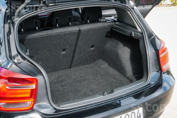 Melns BMW 120 2012 Rīga, ar dzinēja tilpumu 2.00 L un nobraukumu 268 tūkst. km par 6690 €, foto 11 vietnē AUTOMOTO.COM.LV