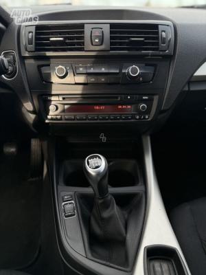 Black BMW 120 2013 in Siauliai, with an engine capacity of 2.00 L and mileage of 163 thousand km for 3999 €, photo 18 on AUTOMOTO.COM.LV