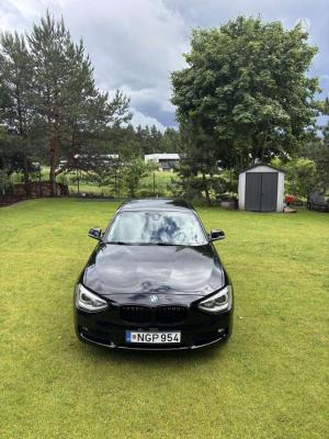 Black BMW 120 2013 in Kaunas, with an engine capacity of 2.00 L and mileage of 254 thousand km for 6700 €, photo 4 on AUTOMOTO.COM.LV