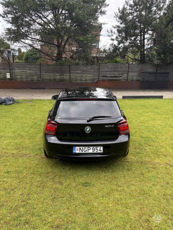 Melns BMW 120 2013 Kauņa, ar dzinēja tilpumu 2.00 L un nobraukumu 254 tūkst. km par 6700 €, foto 6 vietnē AUTOMOTO.COM.LV