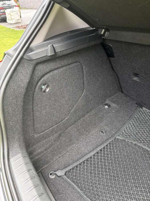 Melns BMW 120 2013 Kauņa, ar dzinēja tilpumu 2.00 L un nobraukumu 254 tūkst. km par 6700 €, foto 9 vietnē AUTOMOTO.COM.LV
