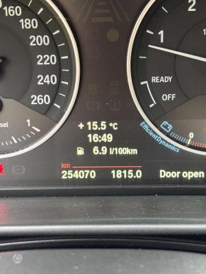 Black BMW 120 2013 in Kaunas, with an engine capacity of 2.00 L and mileage of 254 thousand km for 6700 €, photo 20 on AUTOMOTO.COM.LV