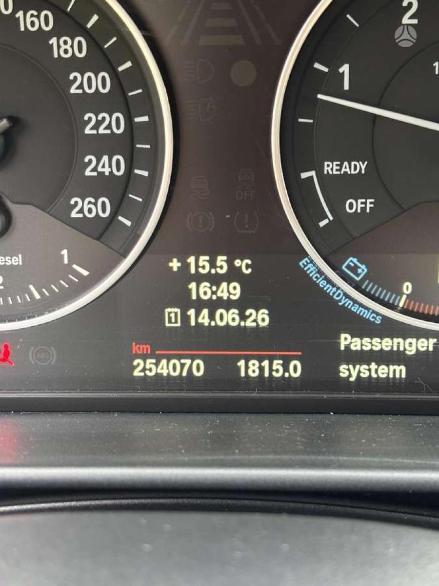 Black BMW 120 2013 in Kaunas, with an engine capacity of 2.00 L and mileage of 254 thousand km for 6700 €, photo 21 on AUTOMOTO.COM.LV