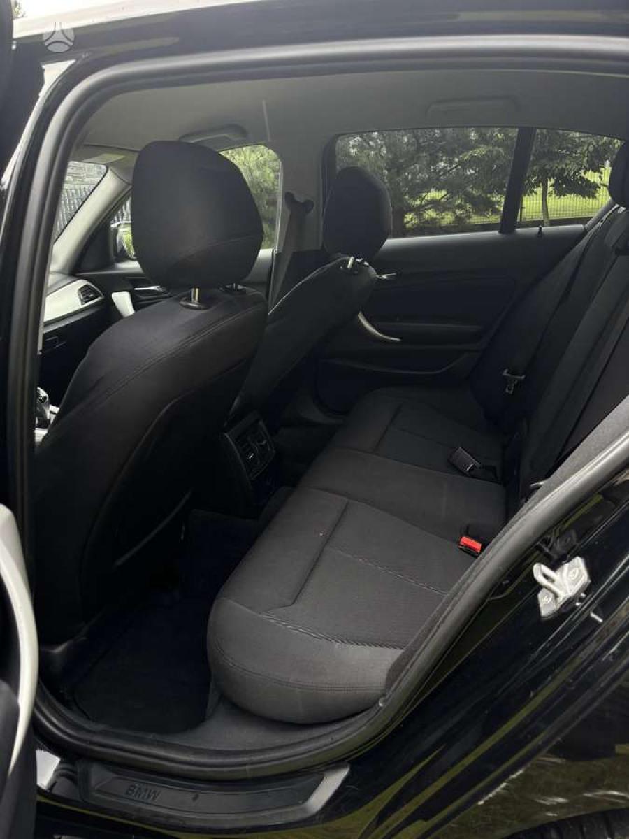 Black BMW 120 2013 in Kaunas, with an engine capacity of 2.00 L and mileage of 254 thousand km for 6700 €, photo 31 on AUTOMOTO.COM.LV