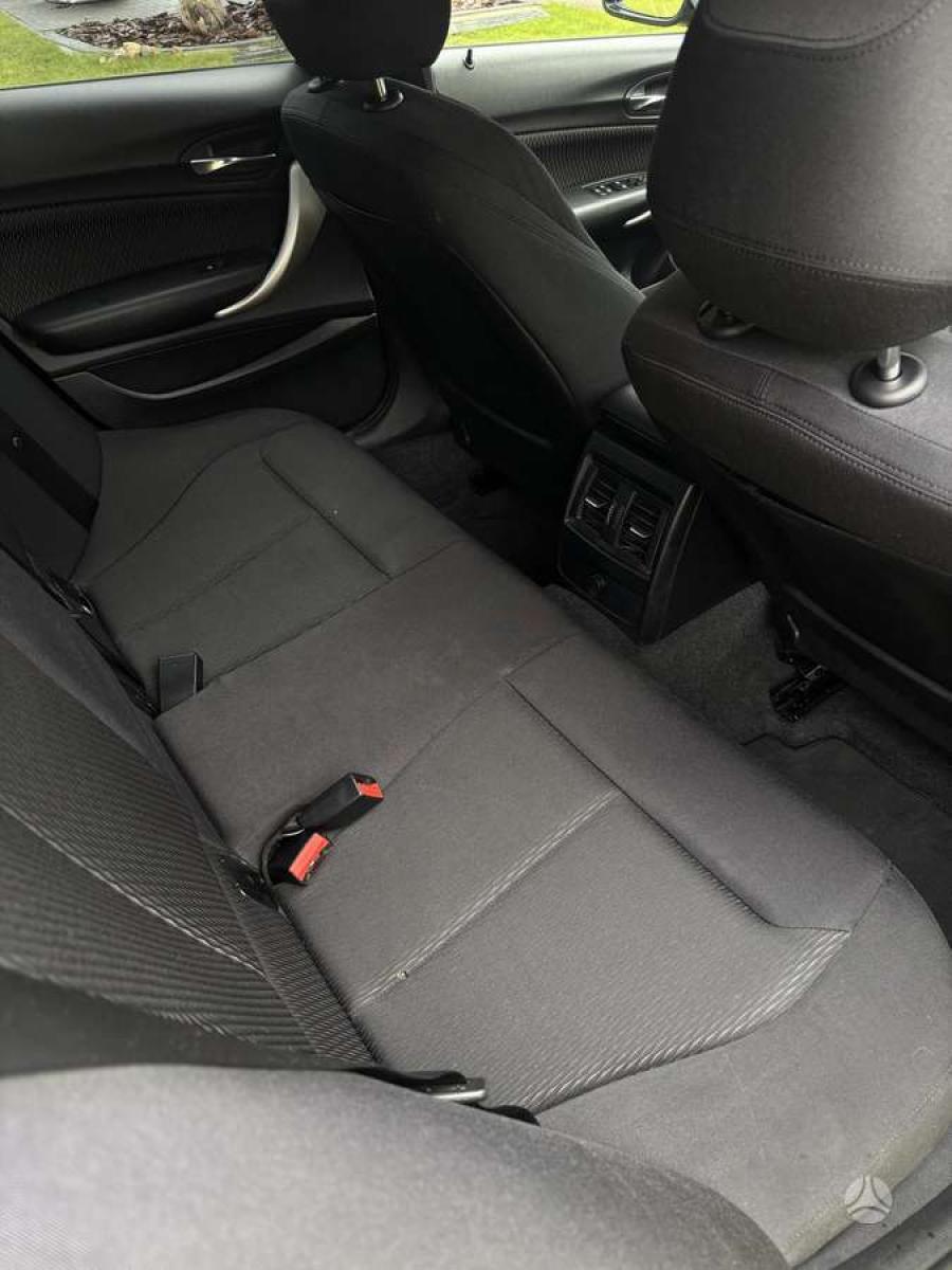 Black BMW 120 2013 in Kaunas, with an engine capacity of 2.00 L and mileage of 254 thousand km for 6700 €, photo 32 on AUTOMOTO.COM.LV