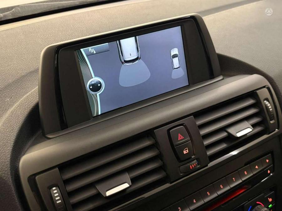 Black BMW 120 2013 in Marijampole, with an engine capacity of 2.00 L and mileage of 256 thousand km for 5999 €, photo 4 on AUTOMOTO.COM.LV