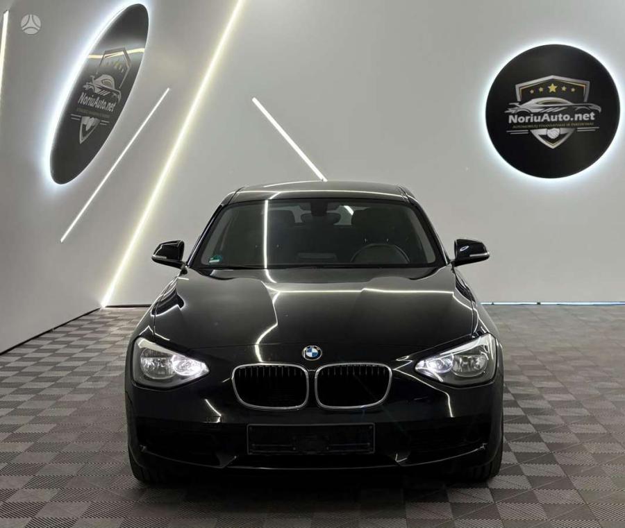 Black BMW 120 2013 in Marijampole, with an engine capacity of 2.00 L and mileage of 256 thousand km for 5999 €, photo 6 on AUTOMOTO.COM.LV