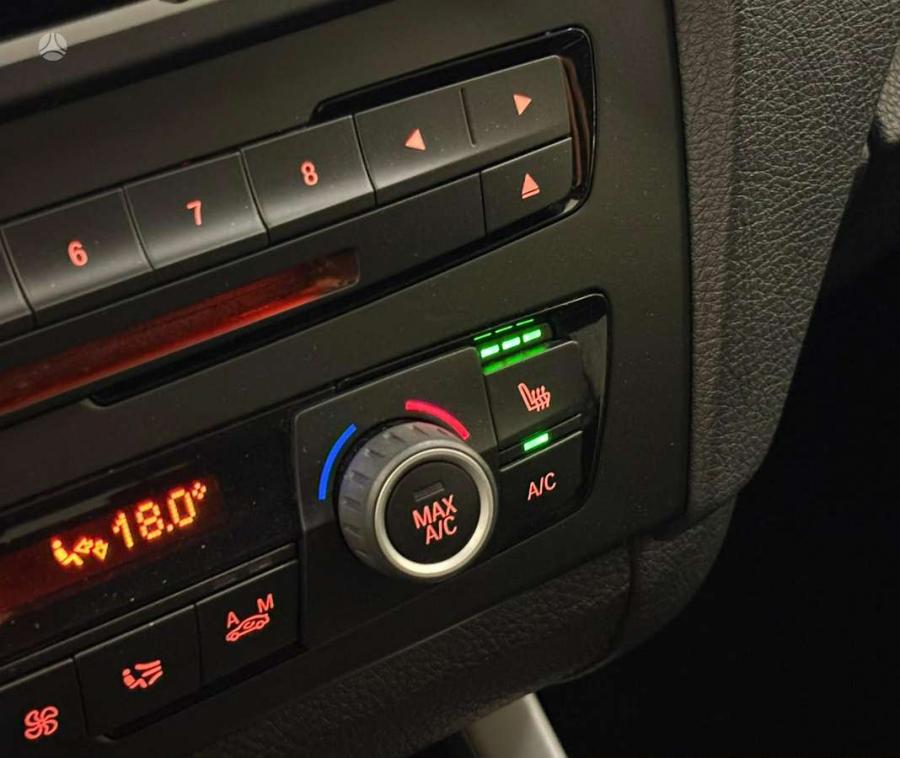 Black BMW 120 2013 in Marijampole, with an engine capacity of 2.00 L and mileage of 256 thousand km for 5999 €, photo 14 on AUTOMOTO.COM.LV