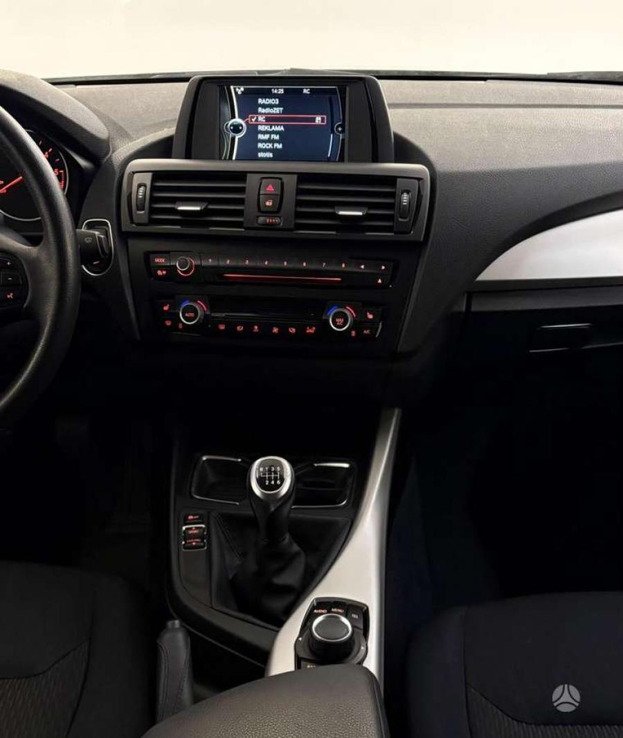 Black BMW 120 2013 in Marijampole, with an engine capacity of 2.00 L and mileage of 256 thousand km for 5999 €, photo 18 on AUTOMOTO.COM.LV