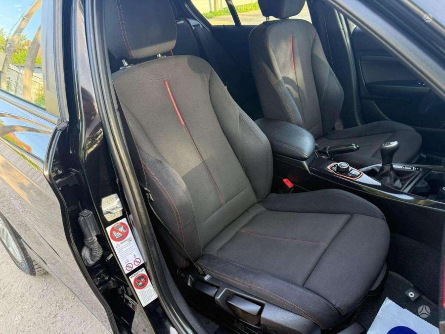 Melns BMW 120 2013 Šauļi, ar dzinēja tilpumu 2.00 L un nobraukumu 284 tūkst. km par 4850 €, foto 16 vietnē AUTOMOTO.COM.LV