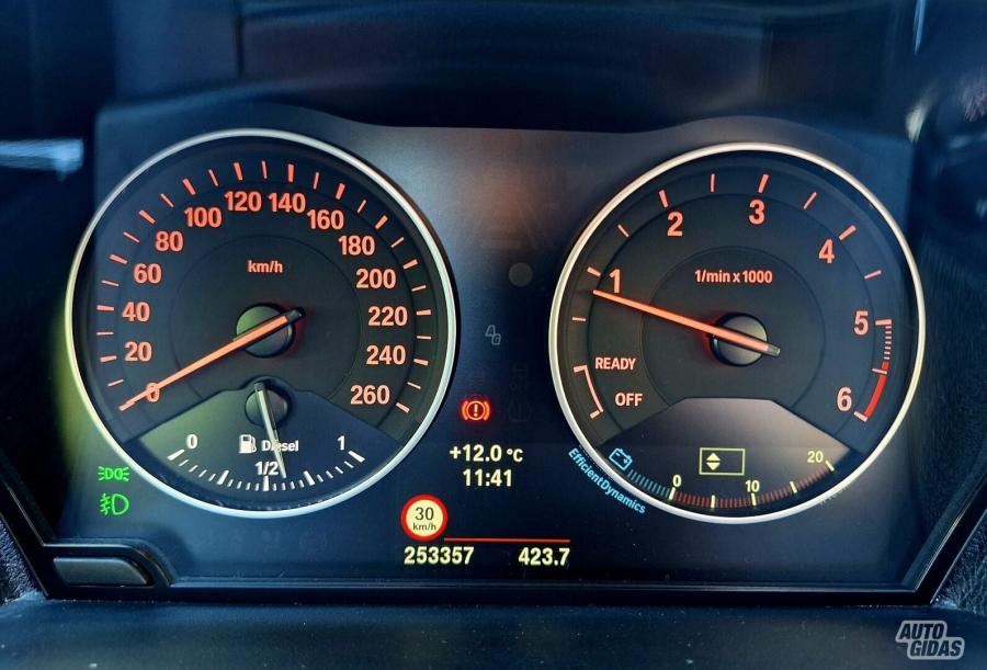 Melns BMW 120 2013 Viļņa, ar dzinēja tilpumu 2.00 L un nobraukumu 254 tūkst. km par 6399 €, foto 21 vietnē AUTOMOTO.COM.LV