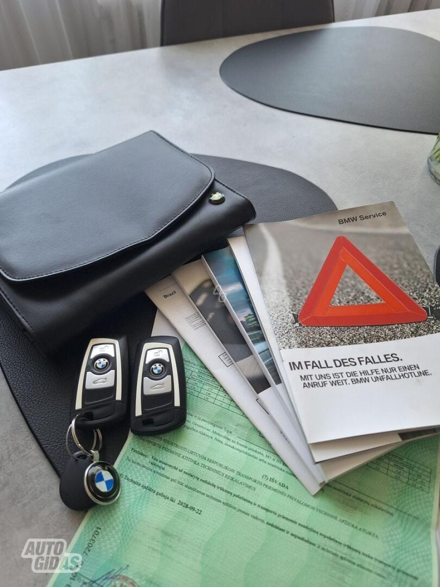 Melns BMW 120 2013 Viļņa, ar dzinēja tilpumu 2.00 L un nobraukumu 254 tūkst. km par 6399 €, foto 27 vietnē AUTOMOTO.COM.LV