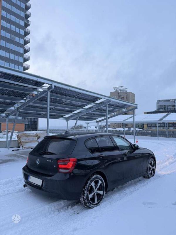 Black BMW 120 2014 in Vilnius, with an engine capacity of 2.00 L and mileage of 231 thousand km for 10500 €, photo 7 on AUTOMOTO.COM.LV