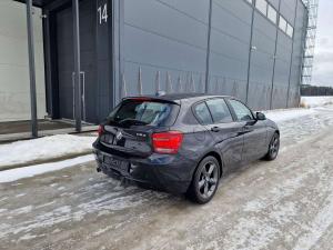 Black BMW 120 2014 in Vilnius, with an engine capacity of 2.00 L and mileage of 212 thousand km for 5999 €, photo 8 on AUTOMOTO.COM.LV