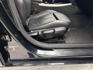 Black BMW 120 2014 in Vilnius, with an engine capacity of 2.00 L and mileage of 232 thousand km for 8500 €, photo 8 on AUTOMOTO.COM.LV