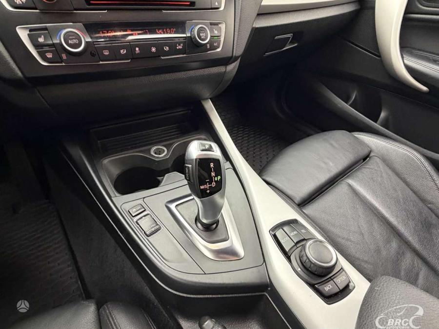 Black BMW 120 2014 in Vilnius, with an engine capacity of 2.00 L and mileage of 232 thousand km for 8500 €, photo 26 on AUTOMOTO.COM.LV