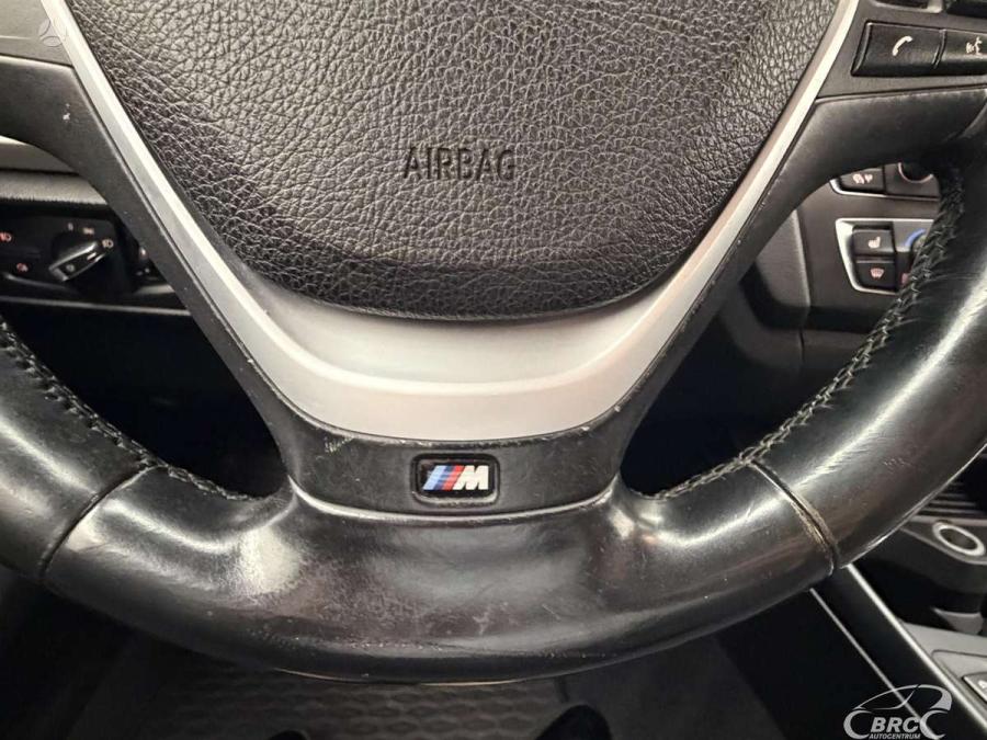 Black BMW 120 2014 in Vilnius, with an engine capacity of 2.00 L and mileage of 232 thousand km for 8500 €, photo 31 on AUTOMOTO.COM.LV