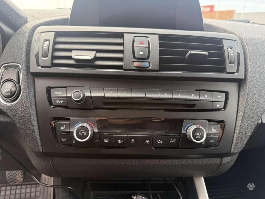 Black BMW 120 2014 in Kaunas, with an engine capacity of 2.00 L and mileage of 176 thousand km for 7300 €, photo 20 on AUTOMOTO.COM.LV