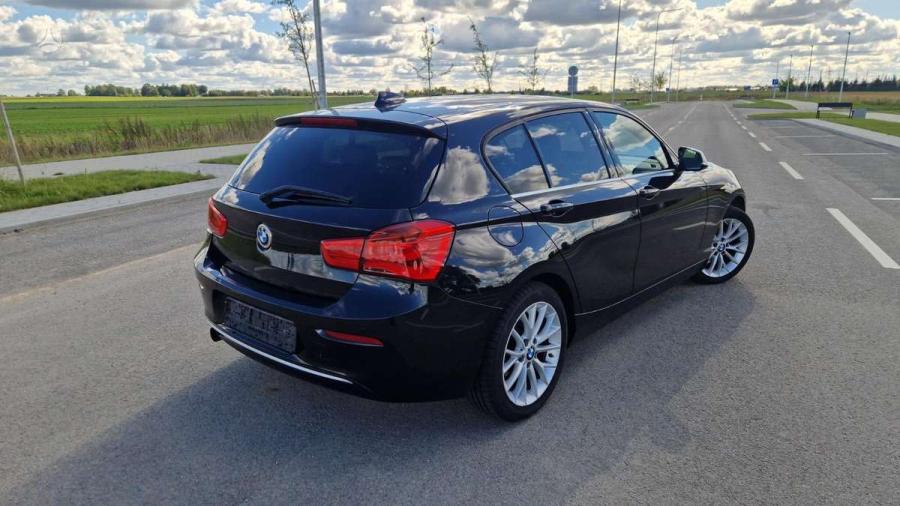 Melns BMW 120 2015 Marijampole, ar dzinēja tilpumu 1.99 L un nobraukumu 241 tūkst. km par 9800 €, foto 4 vietnē AUTOMOTO.COM.LV
