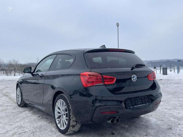 Black BMW 120 2016 in Kaunas, with an engine capacity of 2.00 L and mileage of 290 thousand km for 8450 €, photo 5 on AUTOMOTO.COM.LV