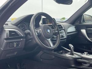 Black BMW 120 2016 in Kaunas, with an engine capacity of 2.00 L and mileage of 290 thousand km for 8450 €, photo 11 on AUTOMOTO.COM.LV