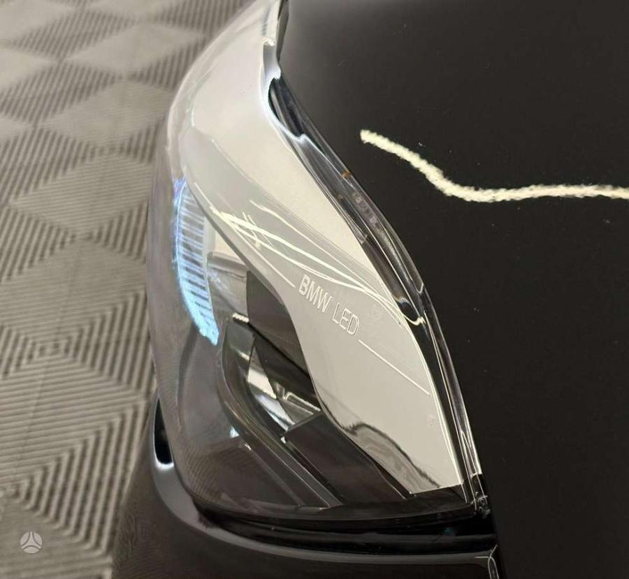 Black BMW 120 2018 in Marijampole, with an engine capacity of 2.00 L and mileage of 154 thousand km for 14950 €, photo 8 on AUTOMOTO.COM.LV