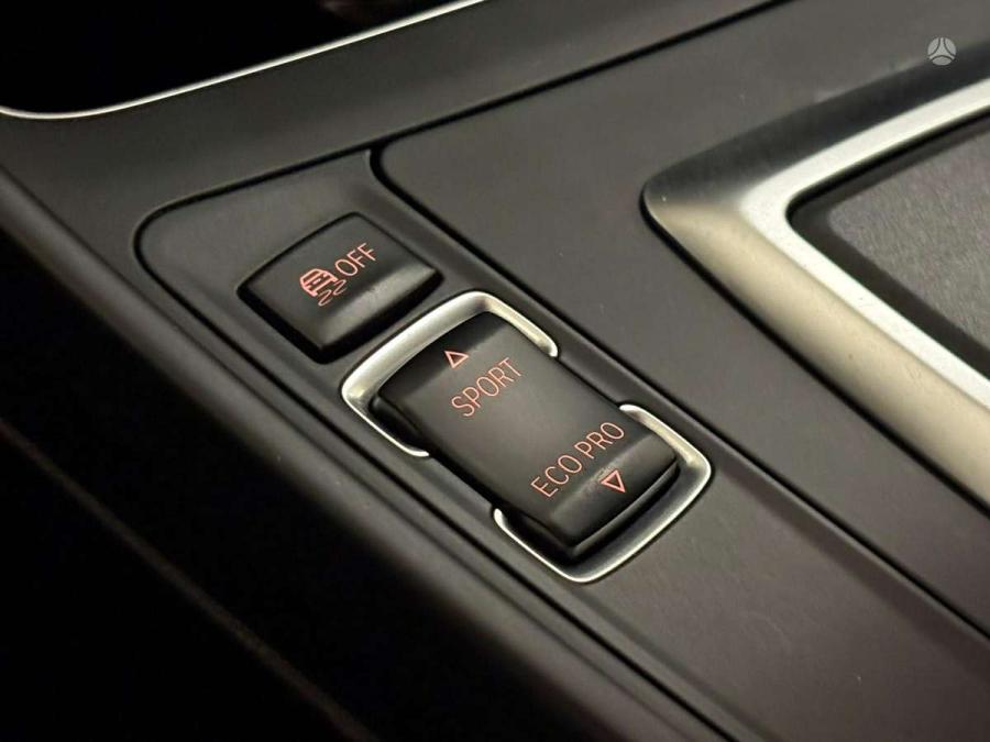 Black BMW 120 2018 in Marijampole, with an engine capacity of 2.00 L and mileage of 154 thousand km for 14950 €, photo 13 on AUTOMOTO.COM.LV