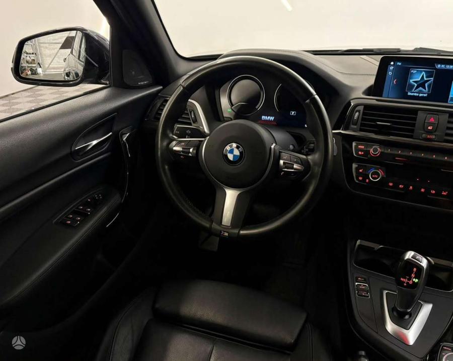 Black BMW 120 2018 in Marijampole, with an engine capacity of 2.00 L and mileage of 154 thousand km for 14950 €, photo 18 on AUTOMOTO.COM.LV