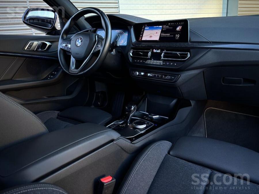 Melns BMW 120 2019 Rīga, ar dzinēja tilpumu 2.00 L un nobraukumu 63 tūkst. km par 18750 €, foto 12 vietnē AUTOMOTO.COM.LV