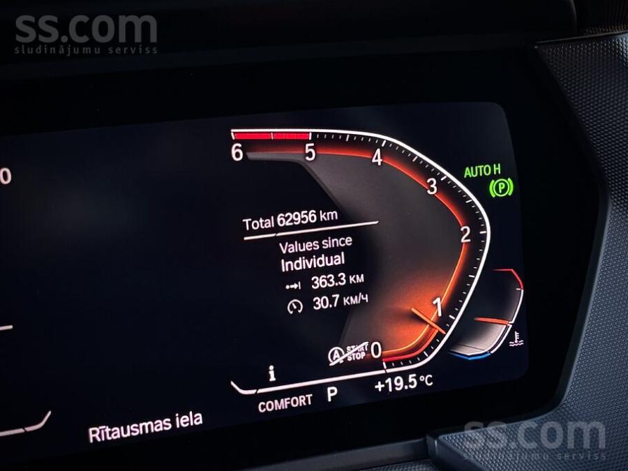 Melns BMW 120 2019 Rīga, ar dzinēja tilpumu 2.00 L un nobraukumu 63 tūkst. km par 18750 €, foto 20 vietnē AUTOMOTO.COM.LV