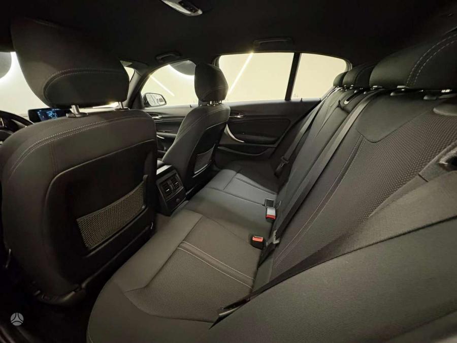 Melns BMW 120 2019 Marijampole, ar dzinēja tilpumu 2.00 L un nobraukumu 194 tūkst. km par 12999 €, foto 21 vietnē AUTOMOTO.COM.LV