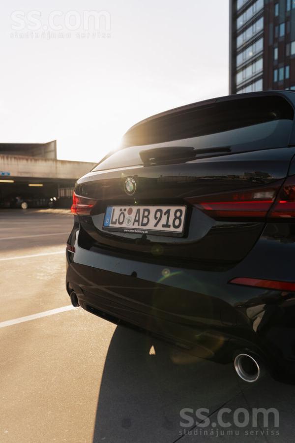 Melns BMW 120 2020 Rīga, ar dzinēja tilpumu 2.00 L un nobraukumu 124 tūkst. km par 17250 €, foto 8 vietnē AUTOMOTO.COM.LV