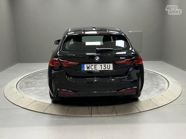 Melns BMW 120 2025 Kauņa, ar dzinēja tilpumu 0.00 L un nobraukumu 14 tūkst. km par 33739 €, foto 5 vietnē AUTOMOTO.COM.LV