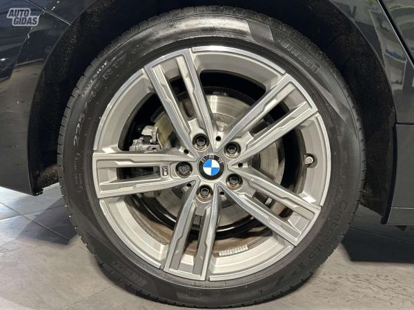 Melns BMW 120 2022 Kauņa, ar dzinēja tilpumu 2.00 L un nobraukumu 93 tūkst. km par 29351 €, foto 3 vietnē AUTOMOTO.COM.LV