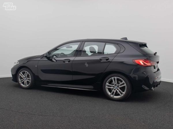 Black BMW 120 2022 in Kaunas, with an engine capacity of 2.00 L and mileage of 35 thousand km for 31669 €, photo 10 on AUTOMOTO.COM.LV