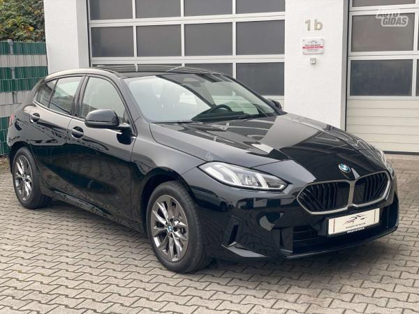Black BMW 120 2024 in Kaunas, with an engine capacity of 1.50 L and mileage of 17 thousand km for 29019 €, photo 2 on AUTOMOTO.COM.LV