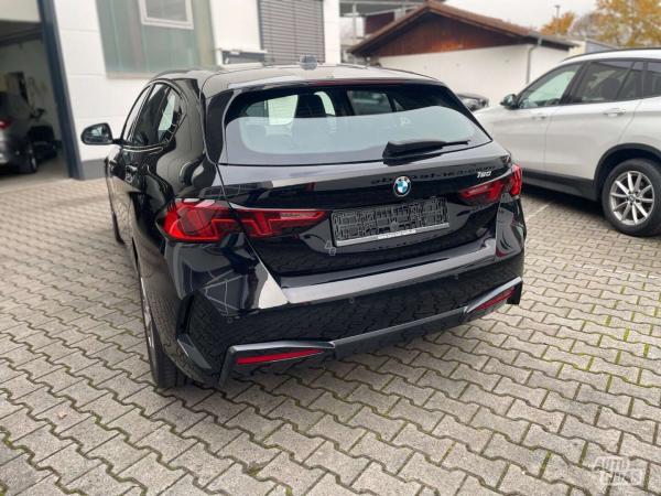 Black BMW 120 2024 in Kaunas, with an engine capacity of 1.50 L and mileage of 17 thousand km for 29019 €, photo 6 on AUTOMOTO.COM.LV