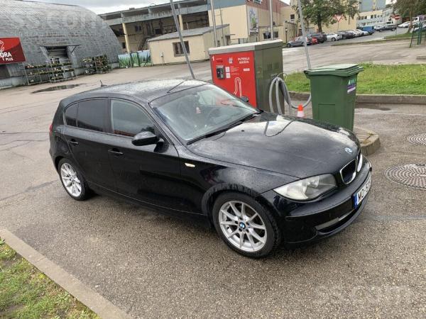Melns BMW 120 2008 Rīga, ar dzinēja tilpumu 2.00 L un nobraukumu 341 tūkst. km par 3000 €, foto 5 vietnē AUTOMOTO.COM.LV