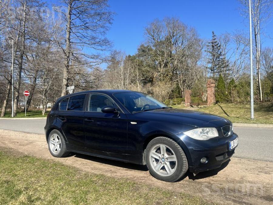 Blue BMW 120 2007 in Liepaja, with an engine capacity of 2.00 L and mileage of 314 thousand km for 3490 €, photo 1 on AUTOMOTO.COM.LV
