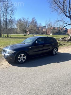 Blue BMW 120 2007 in Liepaja, with an engine capacity of 2.00 L and mileage of 314 thousand km for 3490 €, photo 4 on AUTOMOTO.COM.LV
