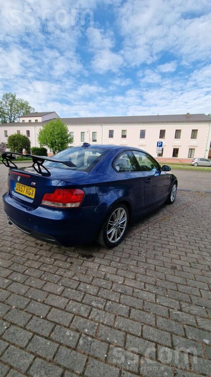 Zils BMW 120 2007 Dobele, ar dzinēja tilpumu 2.00 L un nobraukumu 230 tūkst. km par 2350 €, foto 4 vietnē AUTOMOTO.COM.LV